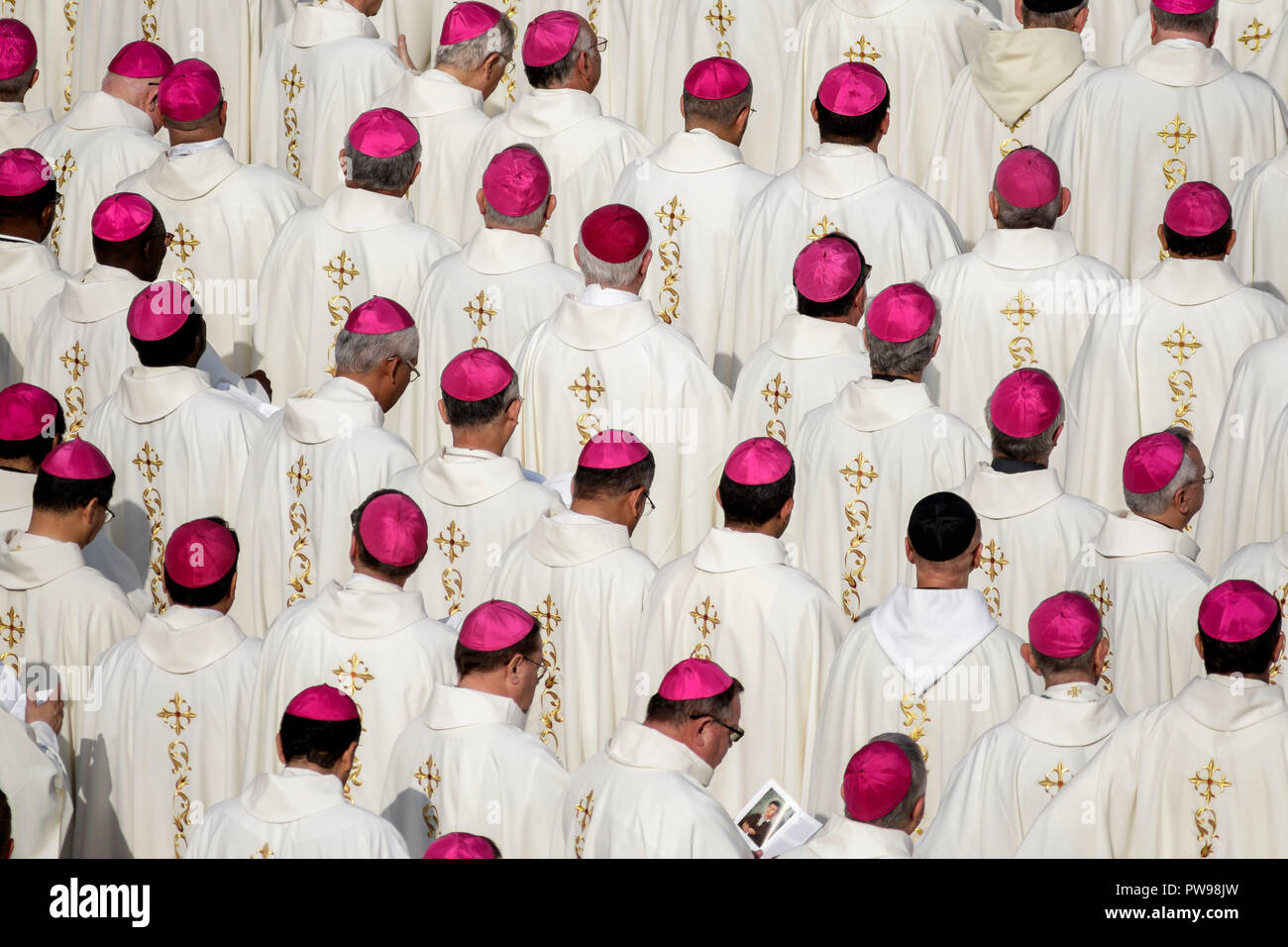 Vatican City, Vatican. 14th October, 2018. Pope Francis leads a ...
