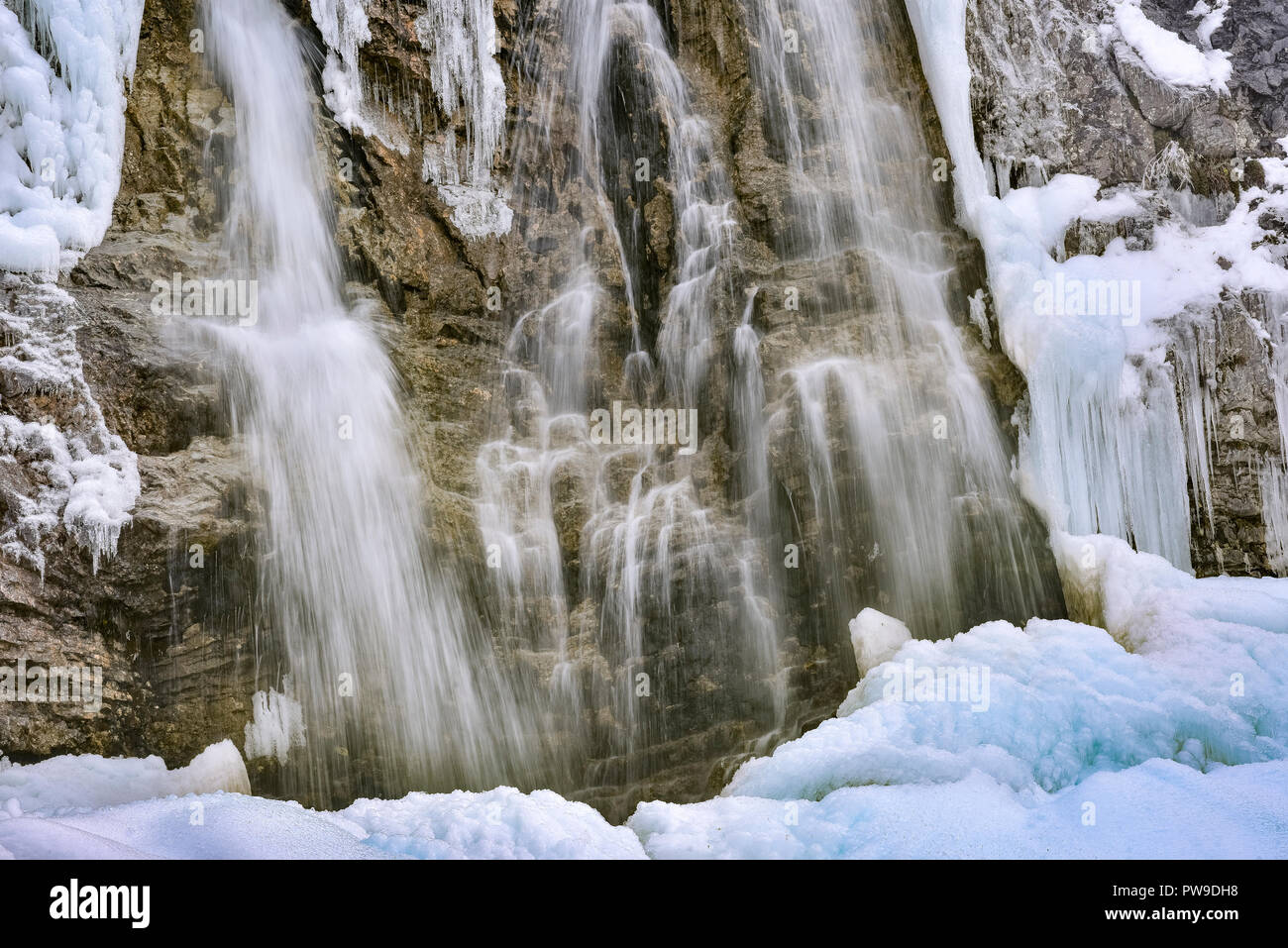 Jasper national park winter hi-res stock photography and images - Alamy