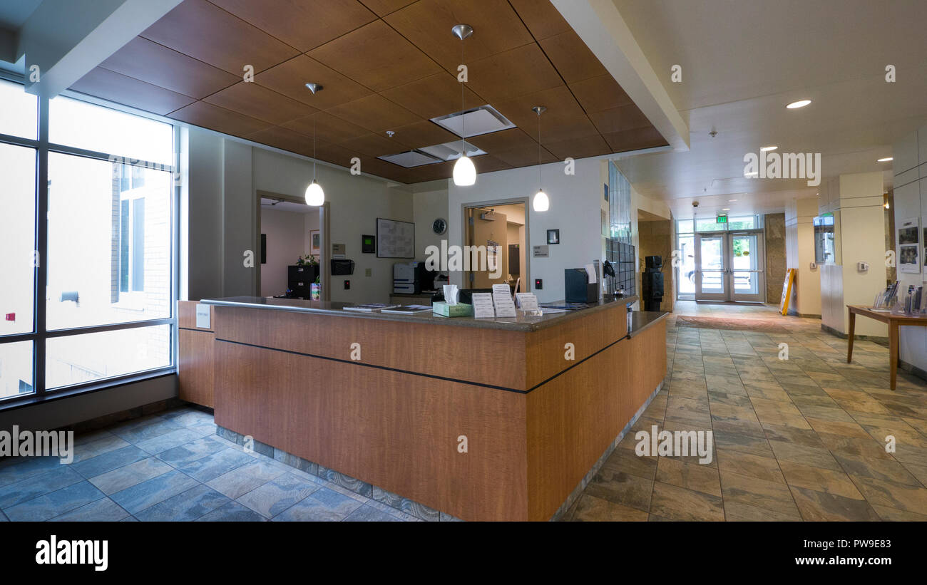 Living space in modern college residence hall Stock Photo - Alamy