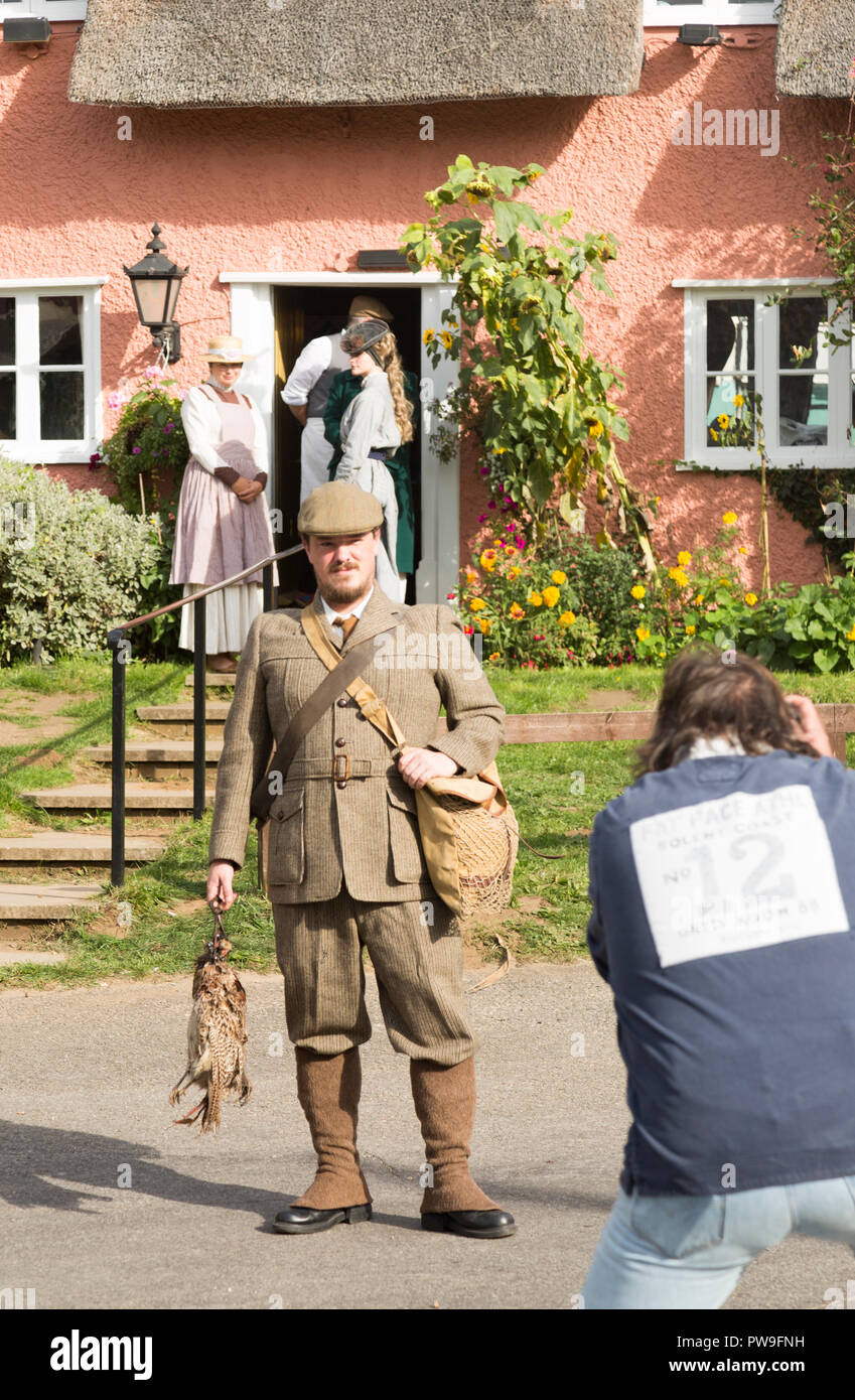 Filming war cinema hi-res stock photography and images - Alamy