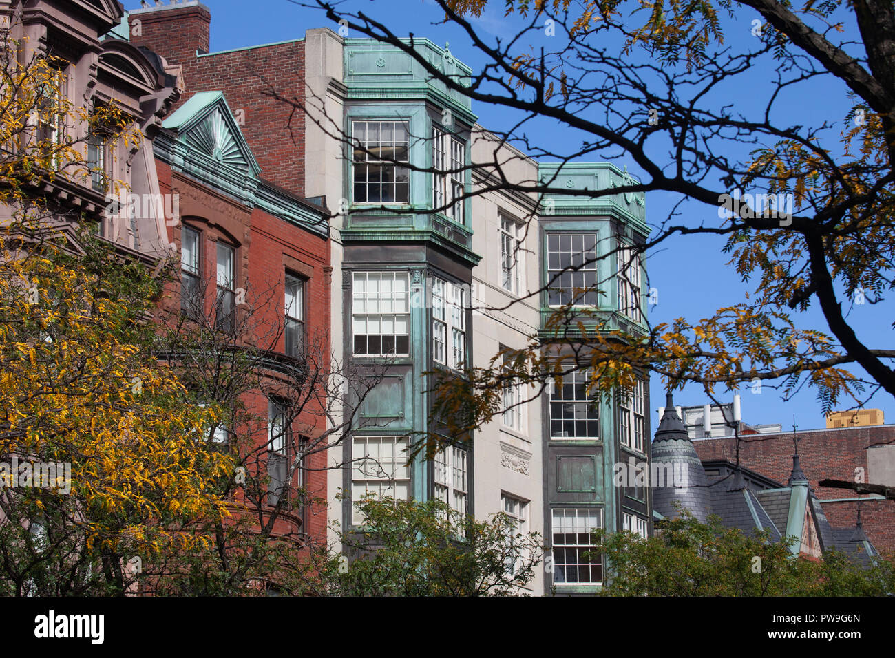 Newberry street boston hi-res stock photography and images - Alamy