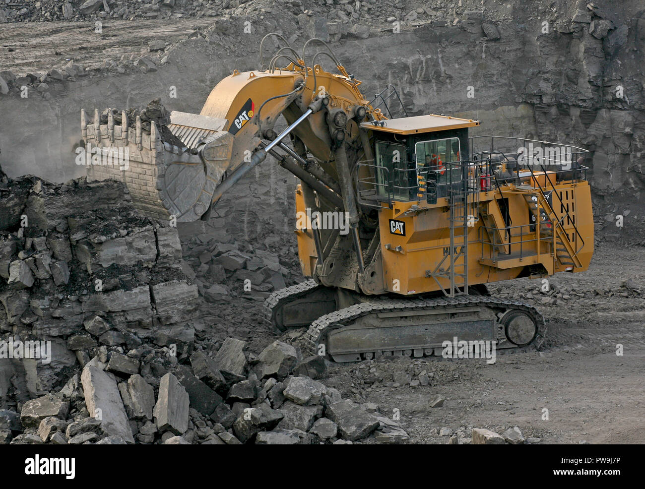 Hydraulic face shovel hi-res stock photography and images - Alamy