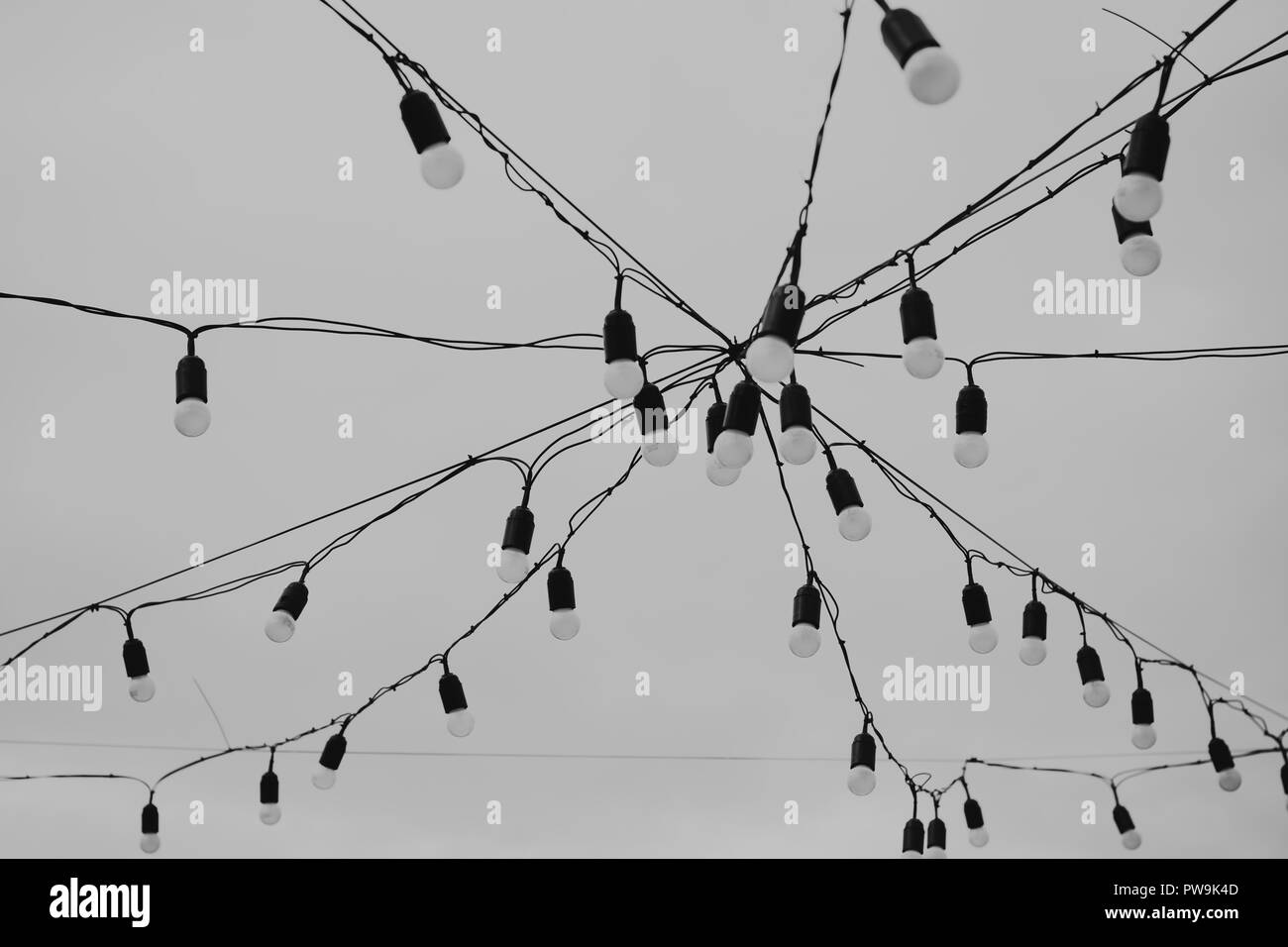 Light bulbs wire Stock Photo - Alamy