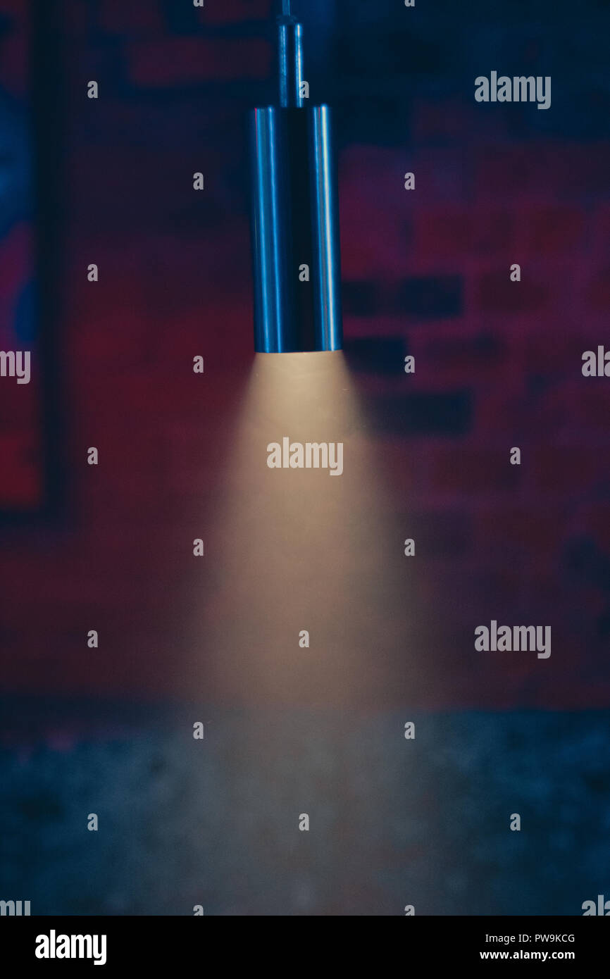 Dark table with spotlight hi-res stock photography and images - Alamy