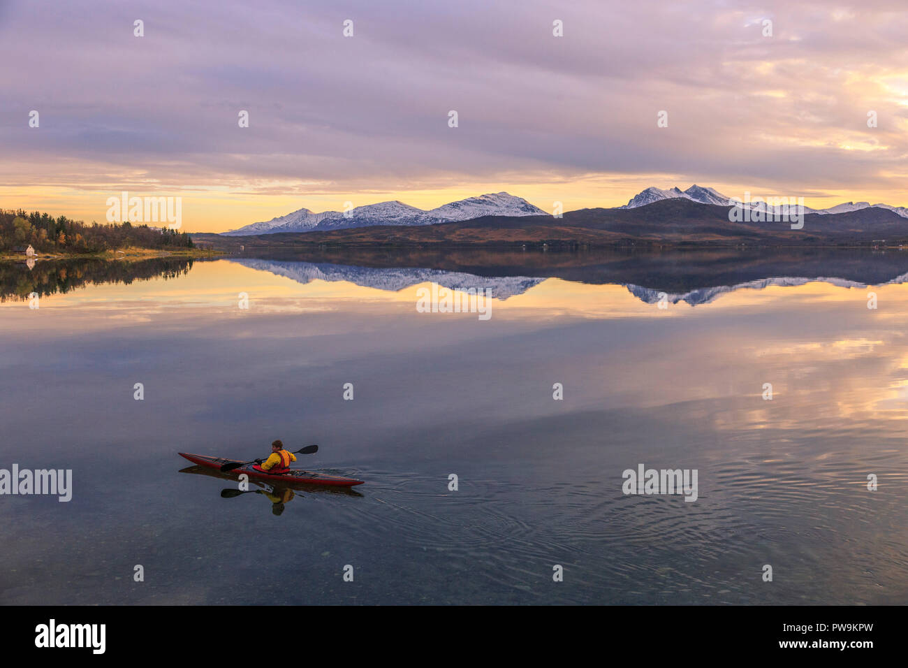 Kvaloya kayak hi-res stock photography and images - Alamy