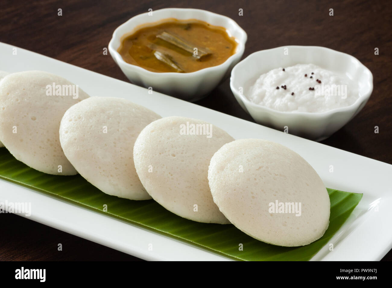 Round idly hi-res stock photography and images - Alamy