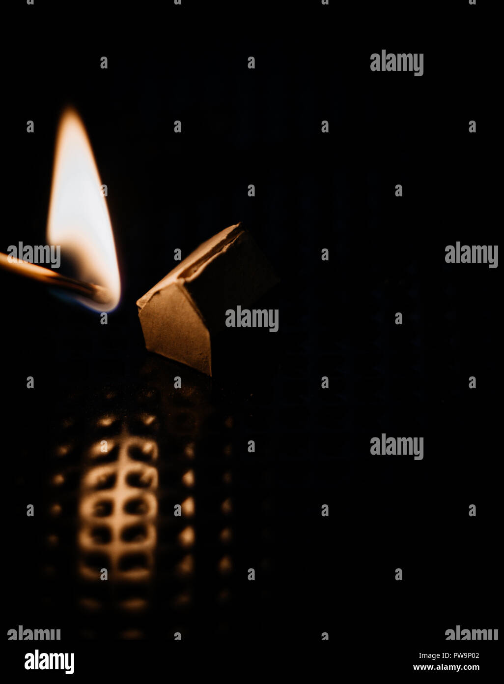 Burning paper house Stock Photo - Alamy