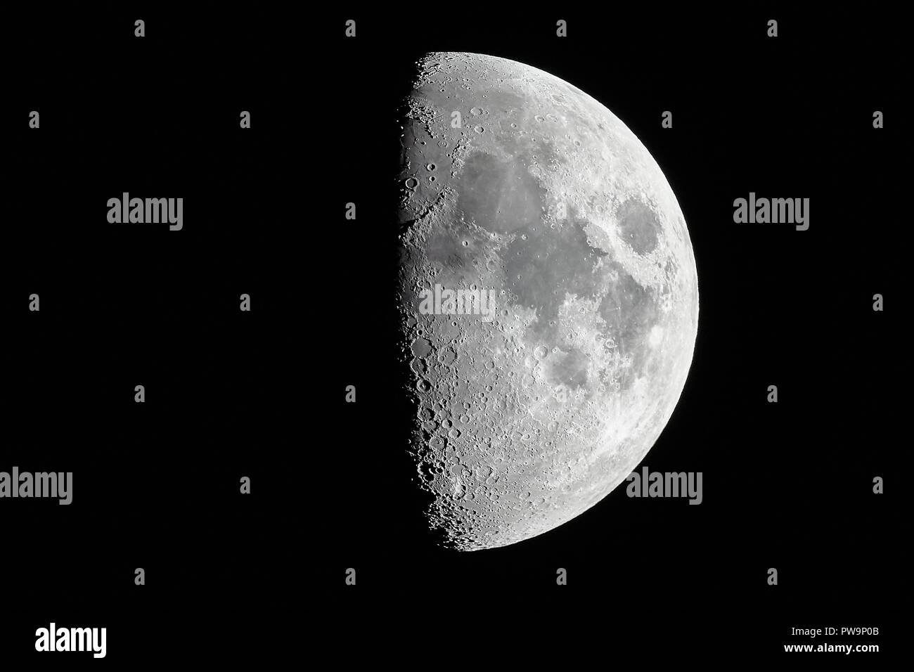 Astronomy celestial hi-res stock photography and images - Alamy