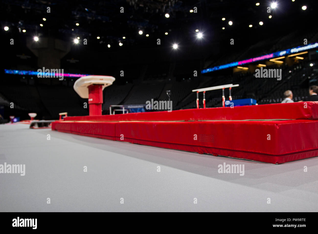 Gymnastic arena hi-res stock photography and images - Alamy