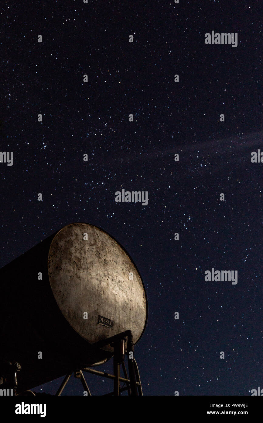 Australia outback night sky hi-res stock photography and images - Alamy