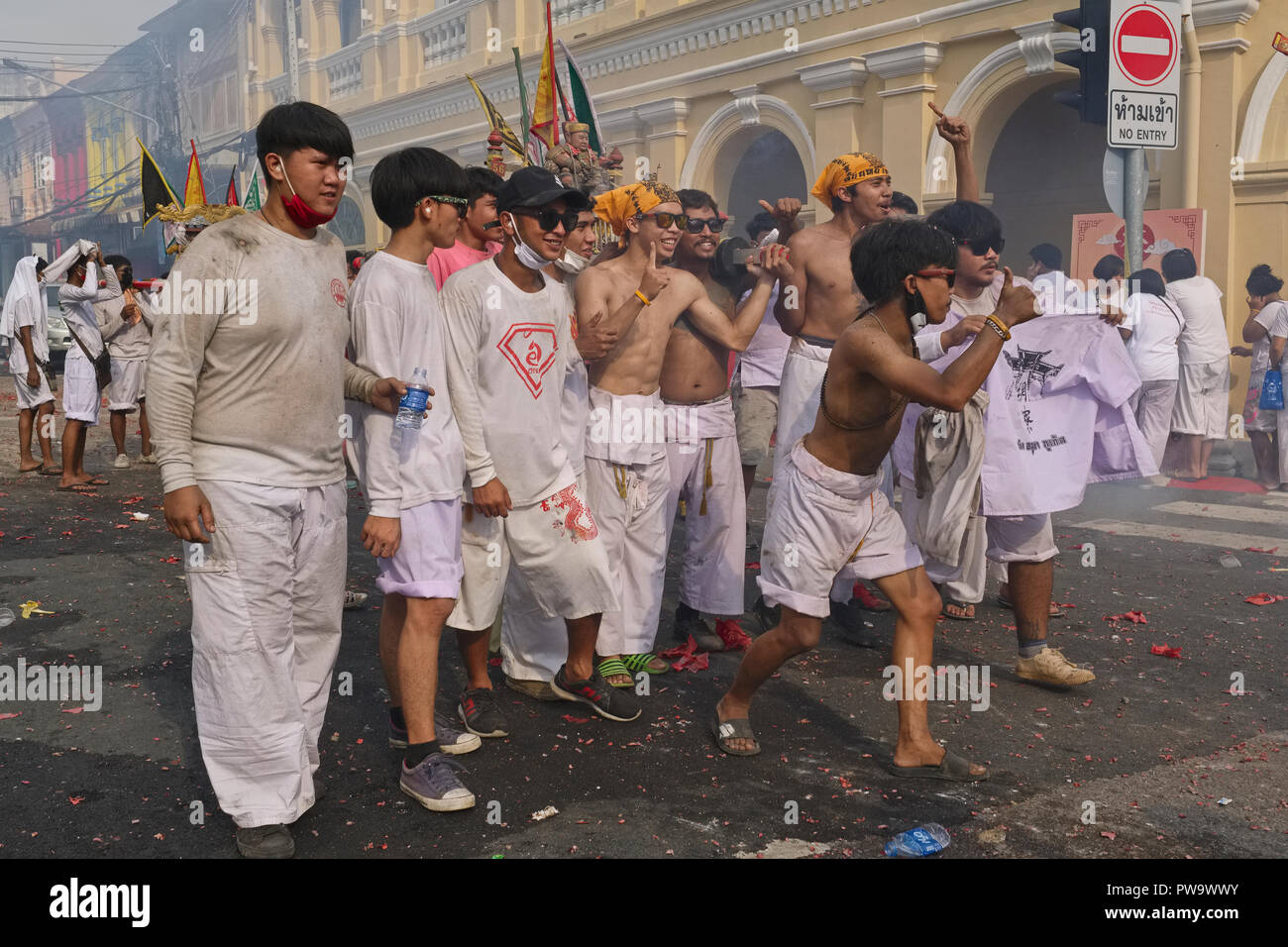 Palanquin Palanquins High Resolution Stock Photography and Images - Alamy