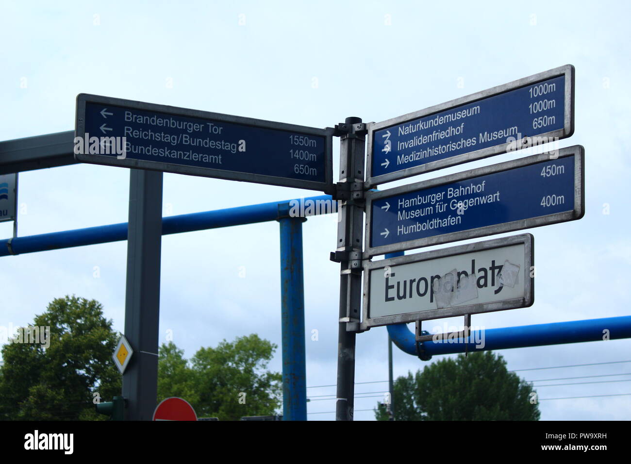 Navigating signs hi-res stock photography and images - Alamy