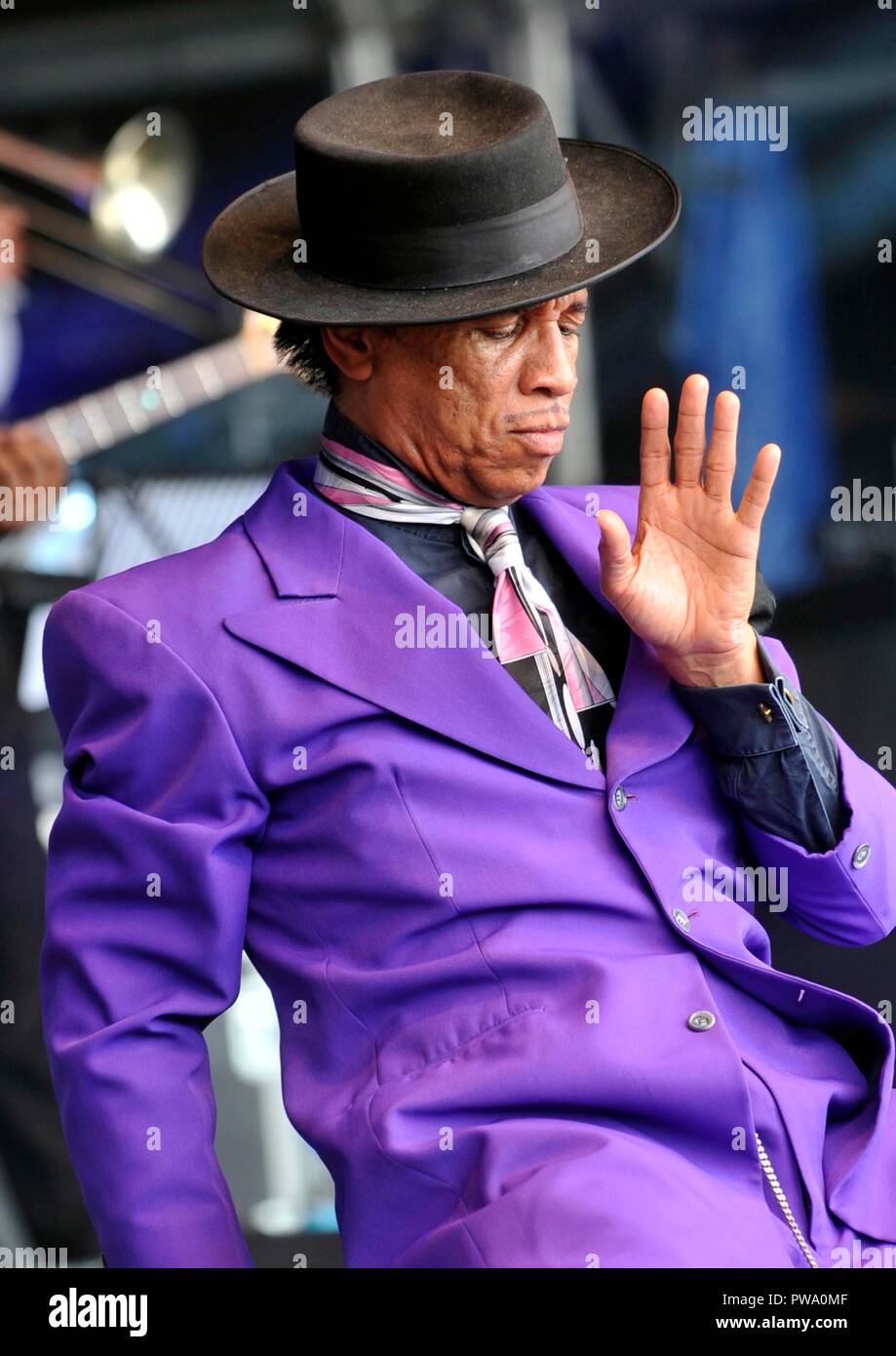 kid creole and the cocounts AT THE VINTAGE AT GOODWOOD FESTIVAL 16/08 ...