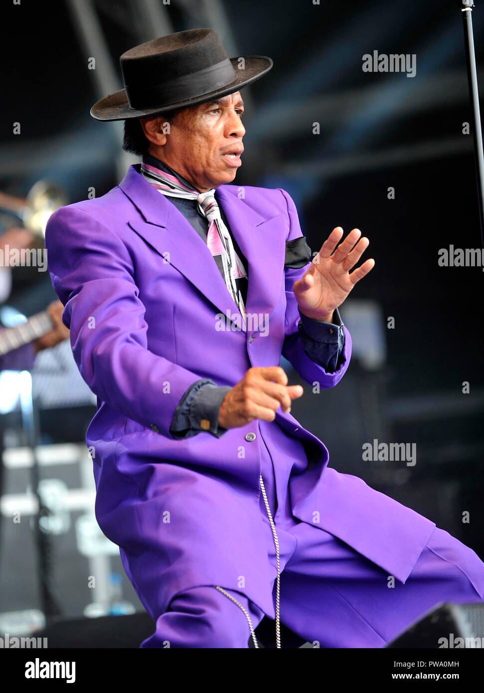 kid creole and the cocounts AT THE VINTAGE AT GOODWOOD FESTIVAL 16/08 ...