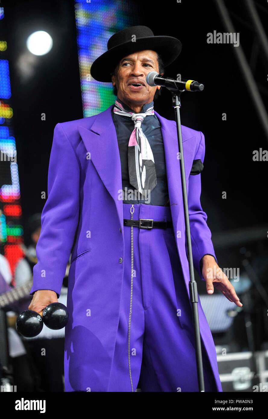 kid creole and the cocounts AT THE VINTAGE AT GOODWOOD FESTIVAL 16/08 ...