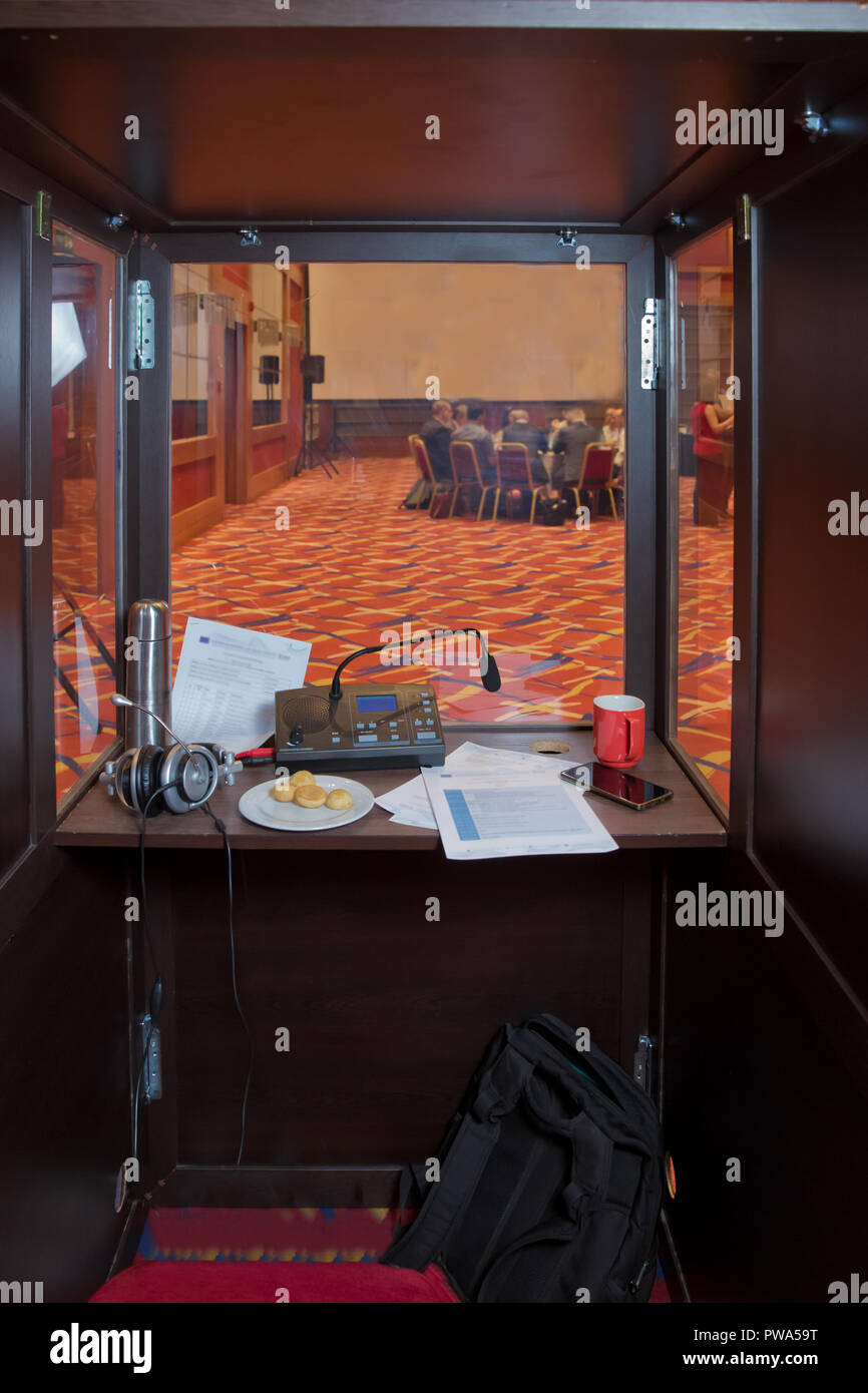 translators cubicle . interpreting - Microphone and switchboard in an ...