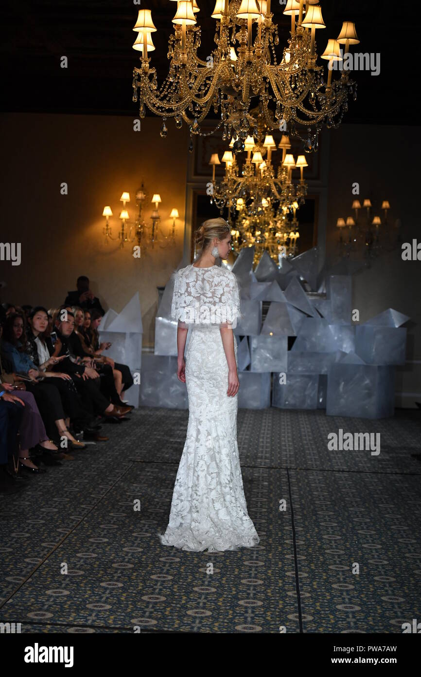 Capelet detail hi-res stock photography and images - Alamy