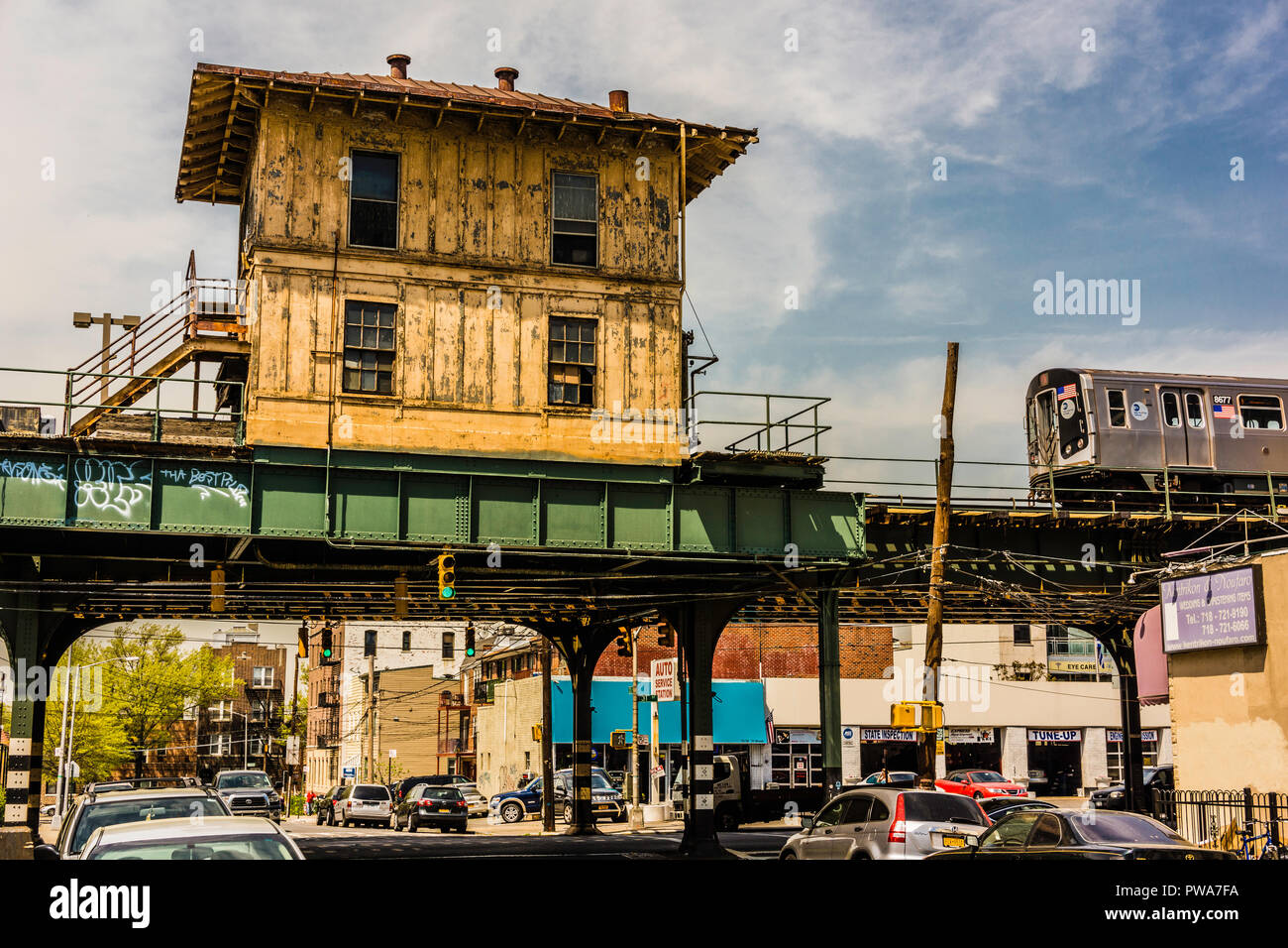 Astoria Boulevard (BMT Astoria Line) Subway Station Astoria Queens New ...
