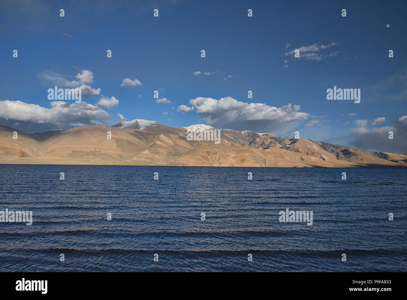 Stunning Tso Moriri Lake, the gem of Ladakh, India Stock Photo - Alamy