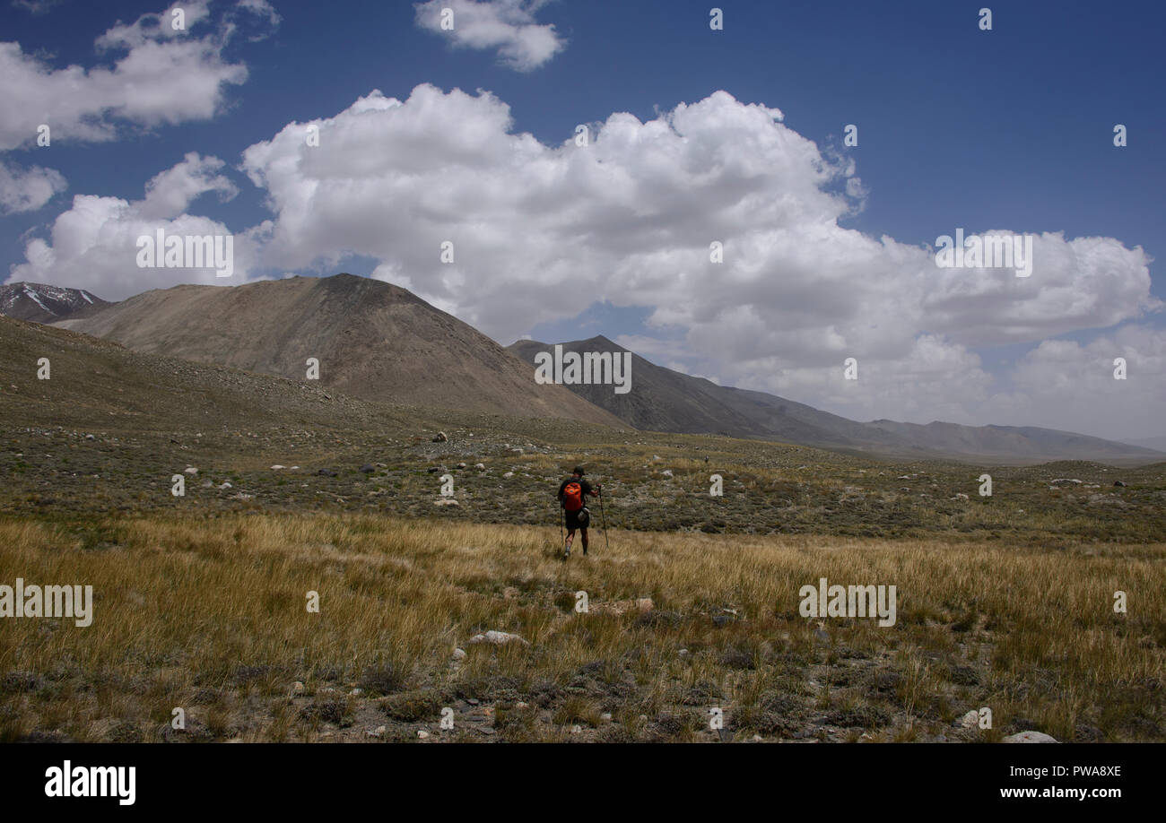 Trekking in the Lake Zorkul, Belayrik Pass, Tajikistan Stock Photo - Alamy