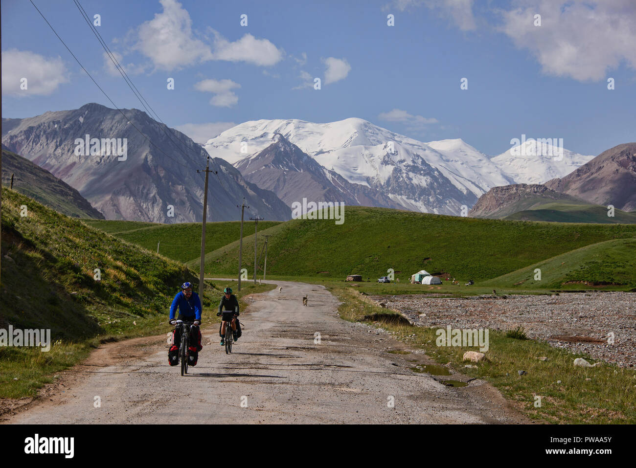 Pamir Highway Stock Photos & Pamir Highway Stock Images - Alamy