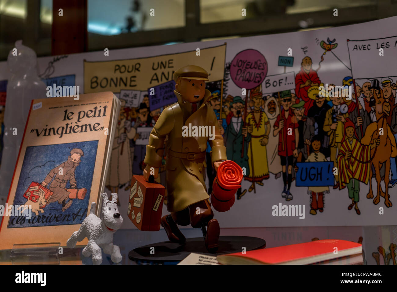 Tintin snowy comic hi-res stock photography and images - Alamy