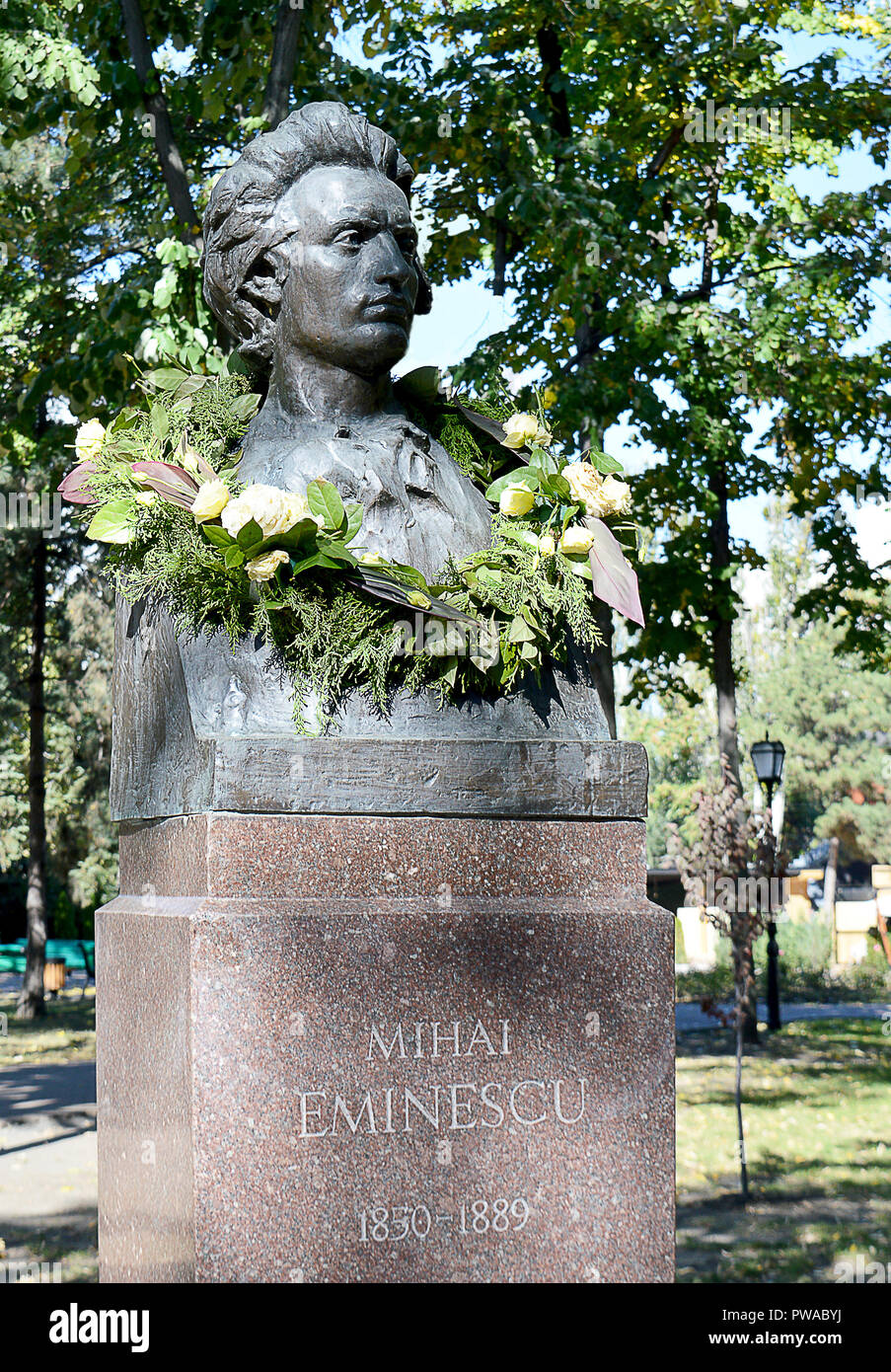 CHISINAU, MOLDOVA - OCTOBER 6, 2018: A bust of the Romanian language's ...