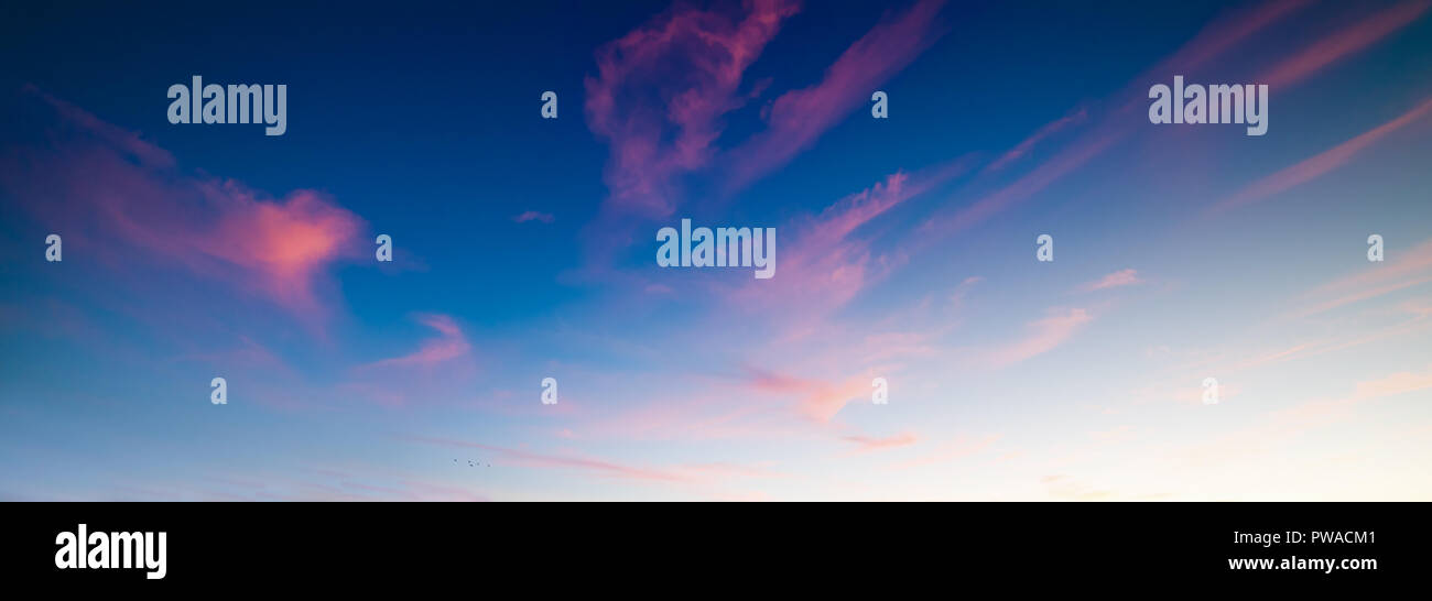Pink and blue sky at sunset. Los Angeles, California Stock Photo - Alamy