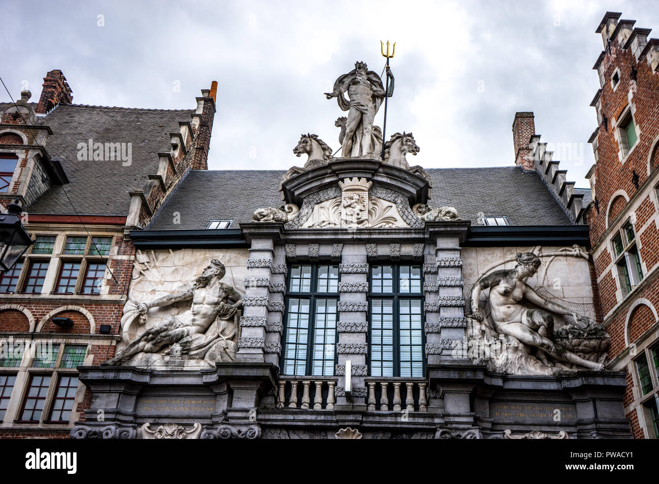 Flemish baroque style sculpture hi-res stock photography and images - Alamy