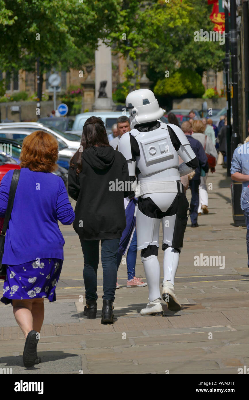 Walking storm trooper hi-res stock photography and images - Alamy