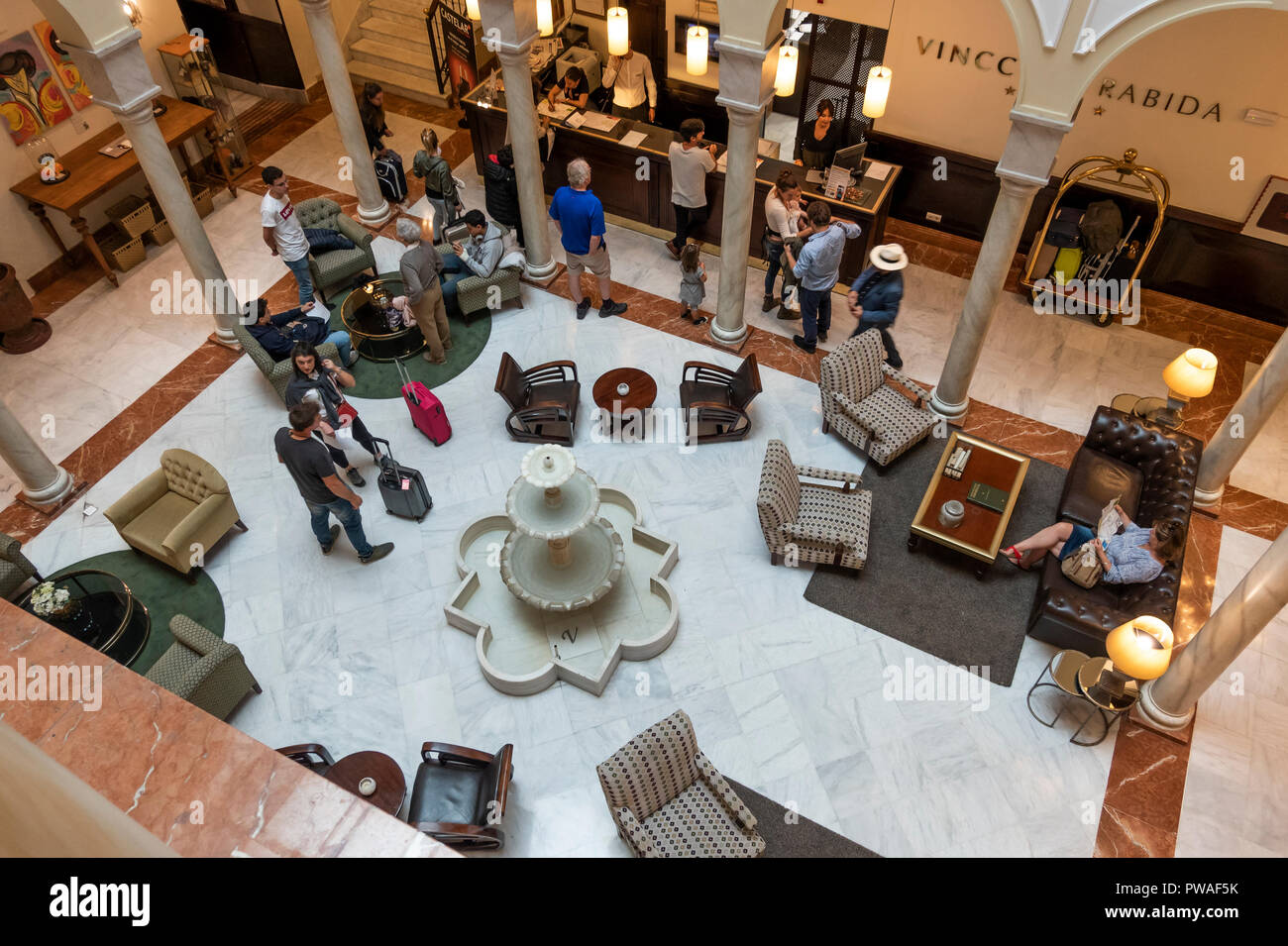 Hotel lobby guests hi-res stock photography and images - Alamy