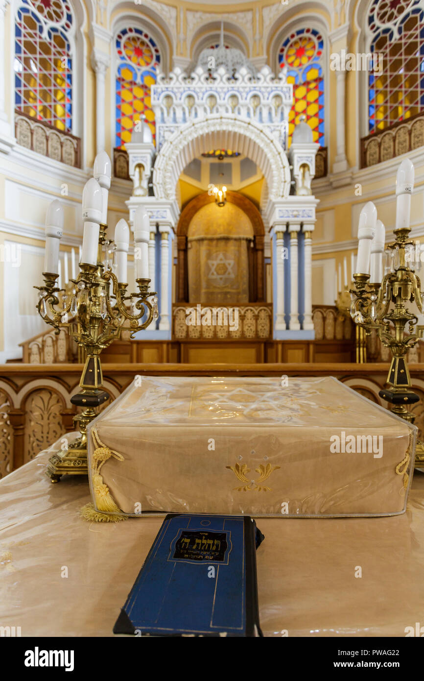 RUSSIA, SAINT PETERSBURG - July 05, 2017: The Choral Synagogue interior ...