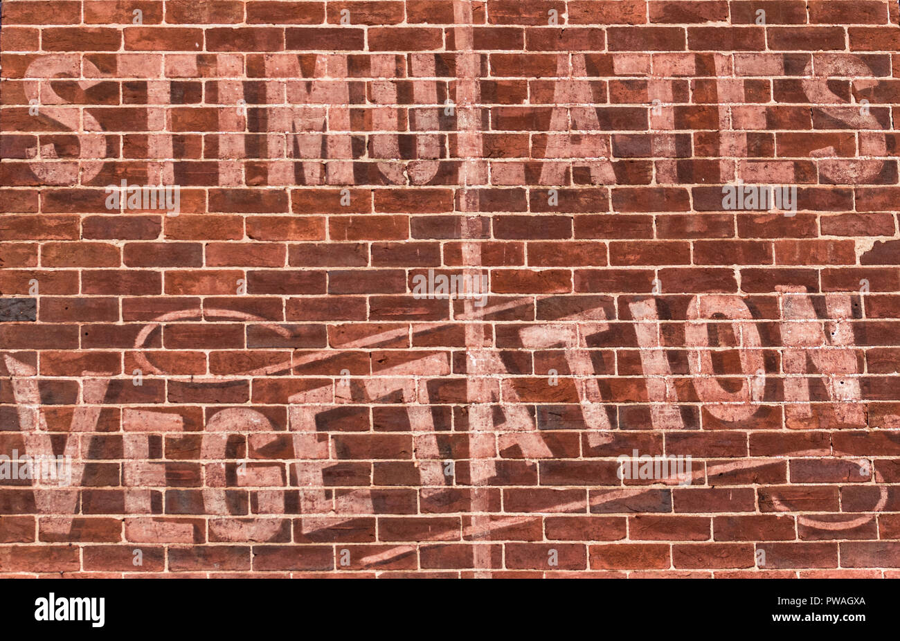 Vintage painted signs hi-res stock photography and images - Alamy