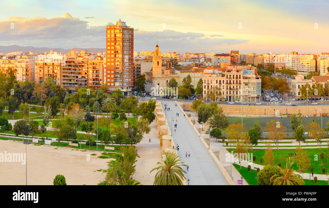 Valencia city stadium hi-res stock photography and images - Alamy