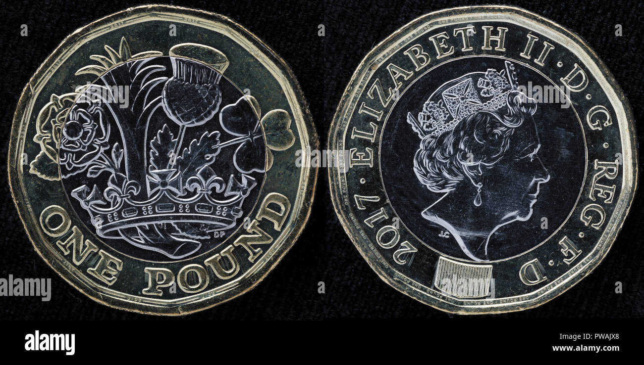 1 crown elizabeth ii hi-res stock photography and images - Alamy