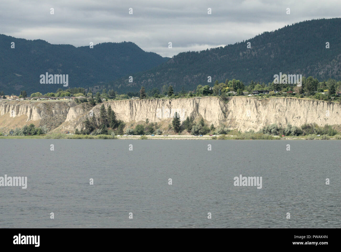 Hills and bluffs landscapes hi-res stock photography and images - Alamy