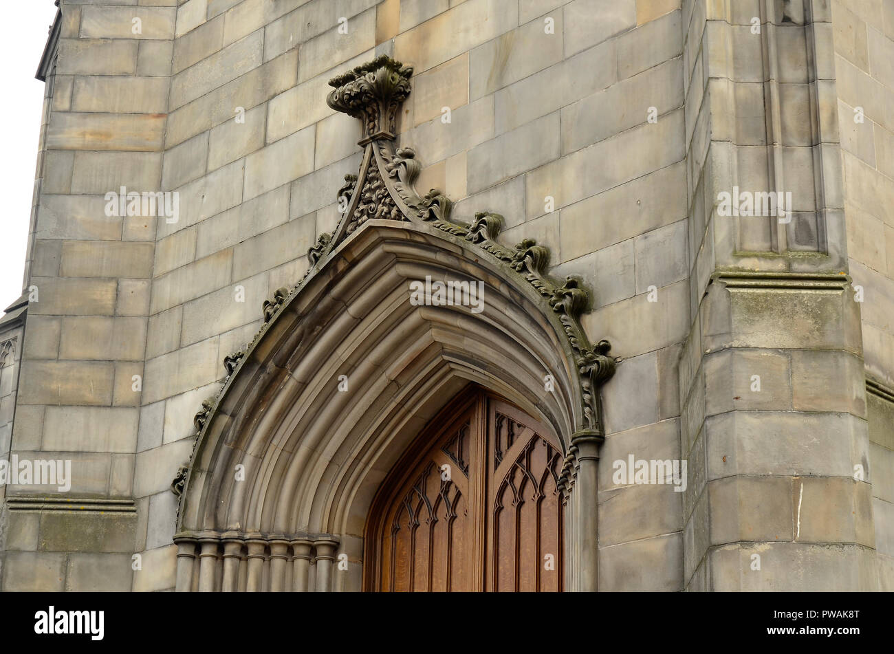 Edinburgh stone carving hi-res stock photography and images - Alamy