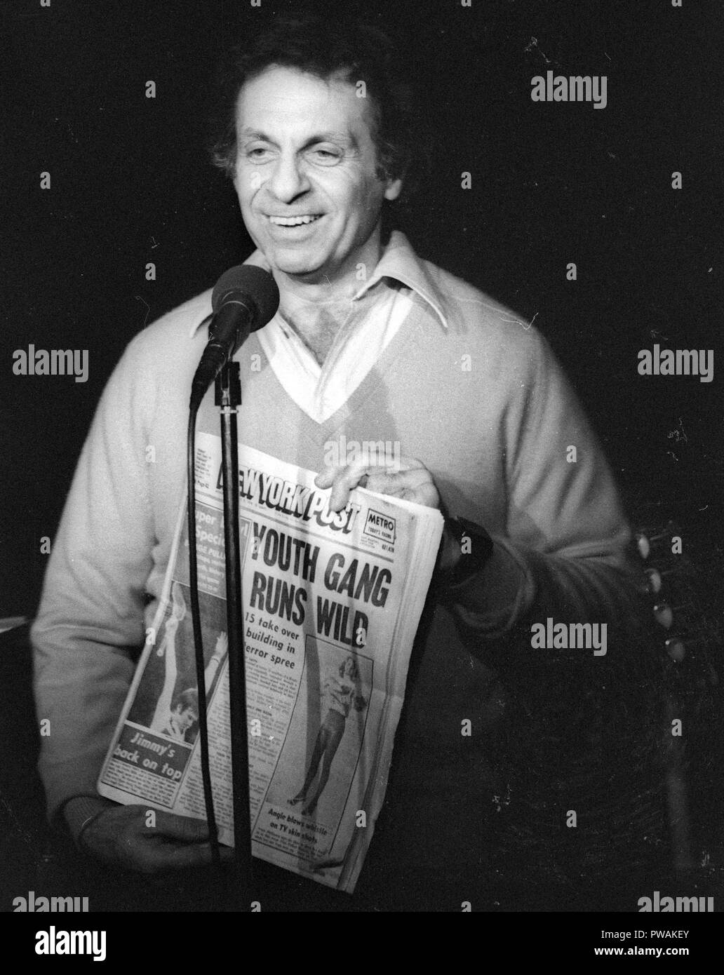 Mort sahl hi-res stock photography and images - Alamy