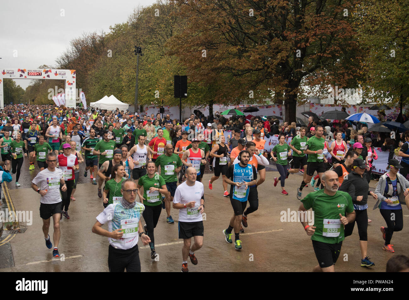 Runners take part in the Royal Parks Foundation Half Marathon through ...