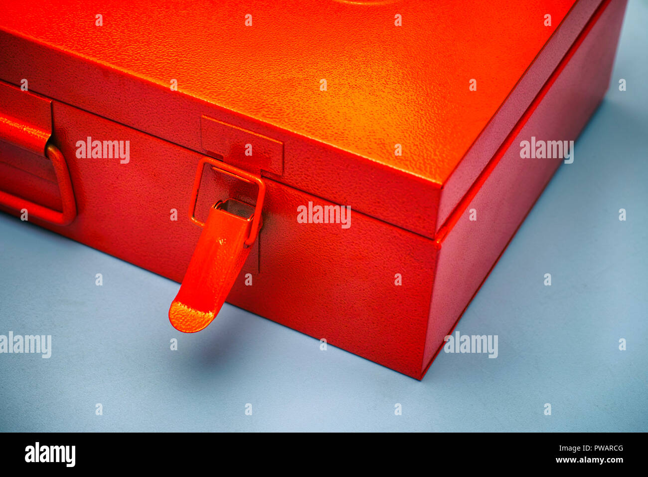 Blue lock on suitcase hi-res stock photography and images - Alamy