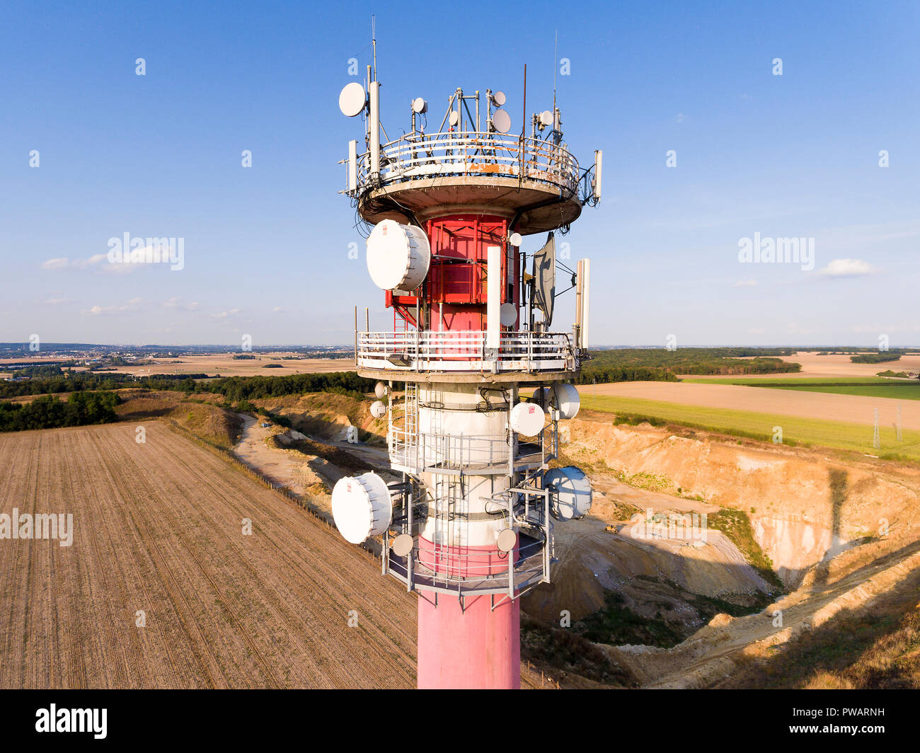 Antennes High Resolution Stock Photography and Images - Alamy