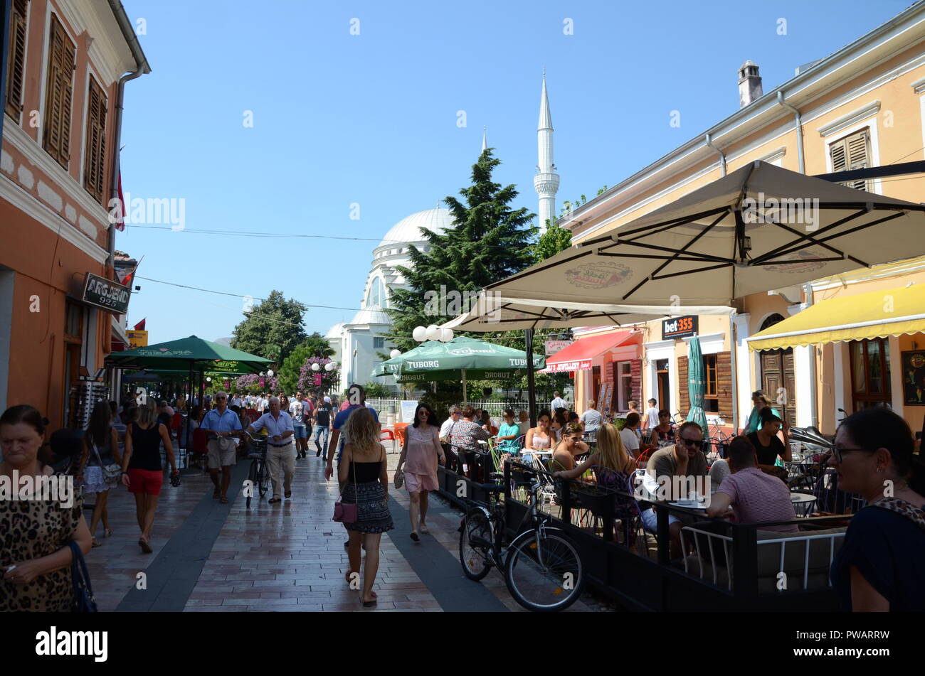 Kole hi-res stock photography and images - Alamy