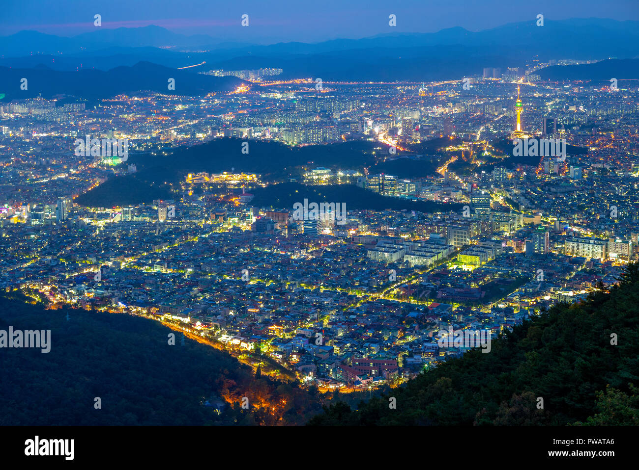 Daegu downtown night hi-res stock photography and images - Alamy