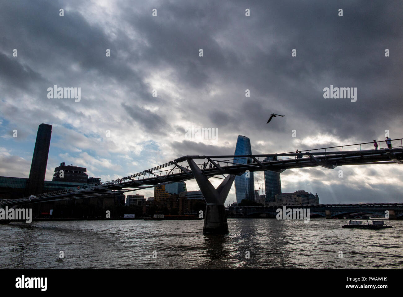Birds flying on bridge hi-res stock photography and images - Alamy