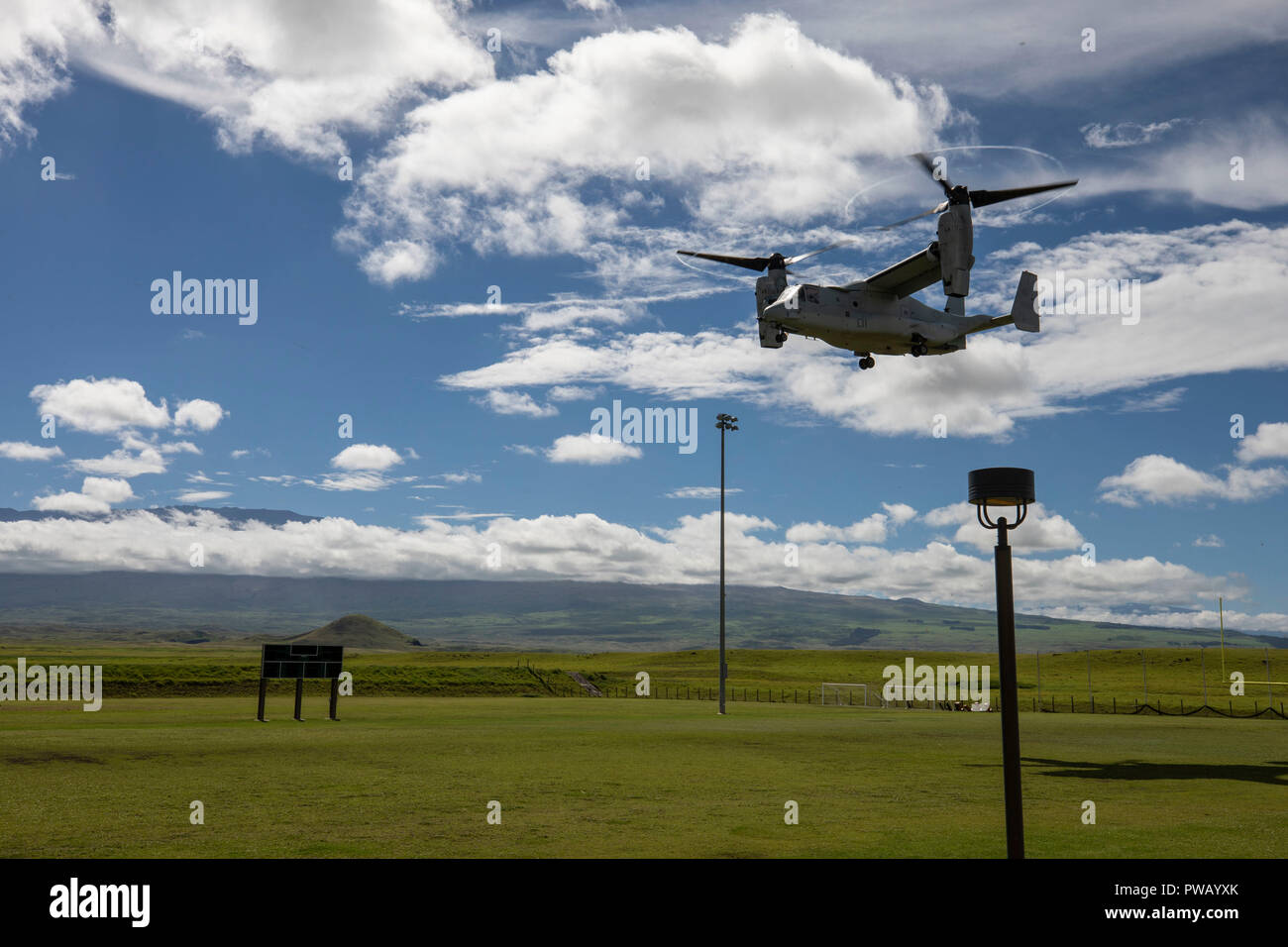 An MV-22B Osprey assigned to Marine Medium Tiltrotor Squadron 363 (VMM ...