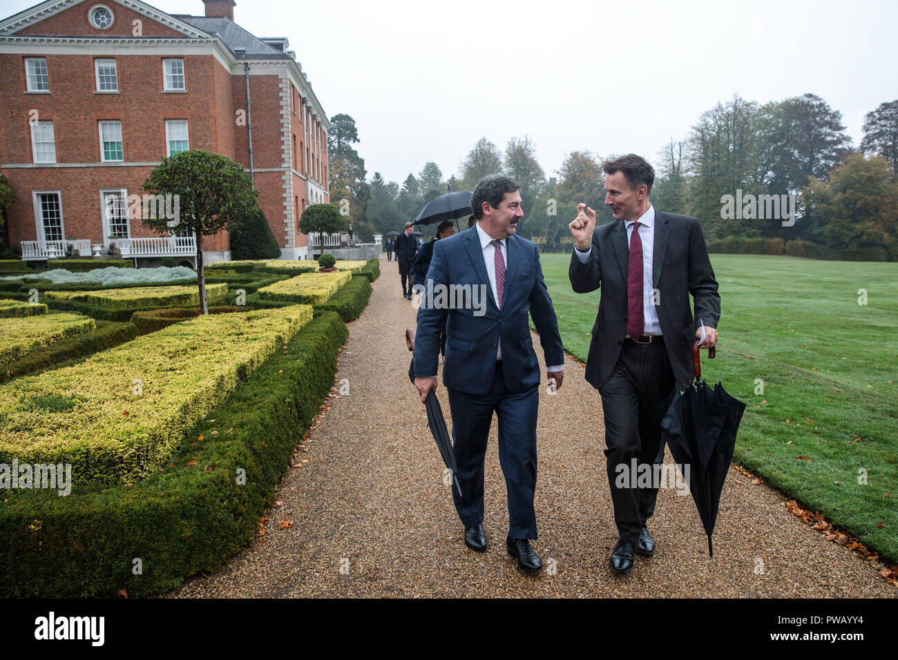 Foreign Secretary Jeremy Hunt walks with Slovakian Europe Minister ...