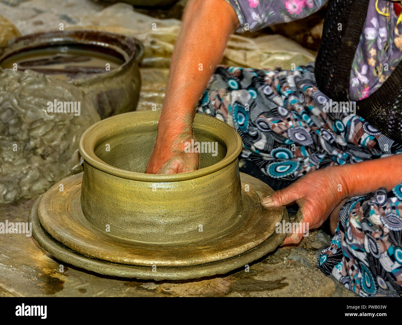 earth pots making Stock Photo - Alamy