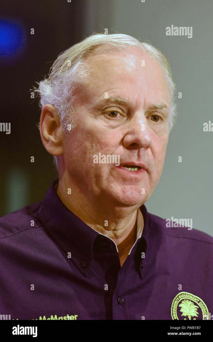 Henry mcmaster hurricane florence hi-res stock photography and images ...