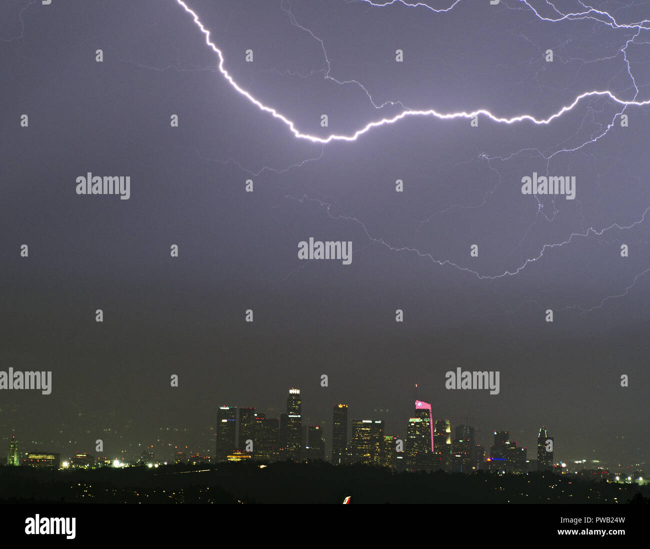 Lightning skyscraper hi-res stock photography and images - Alamy