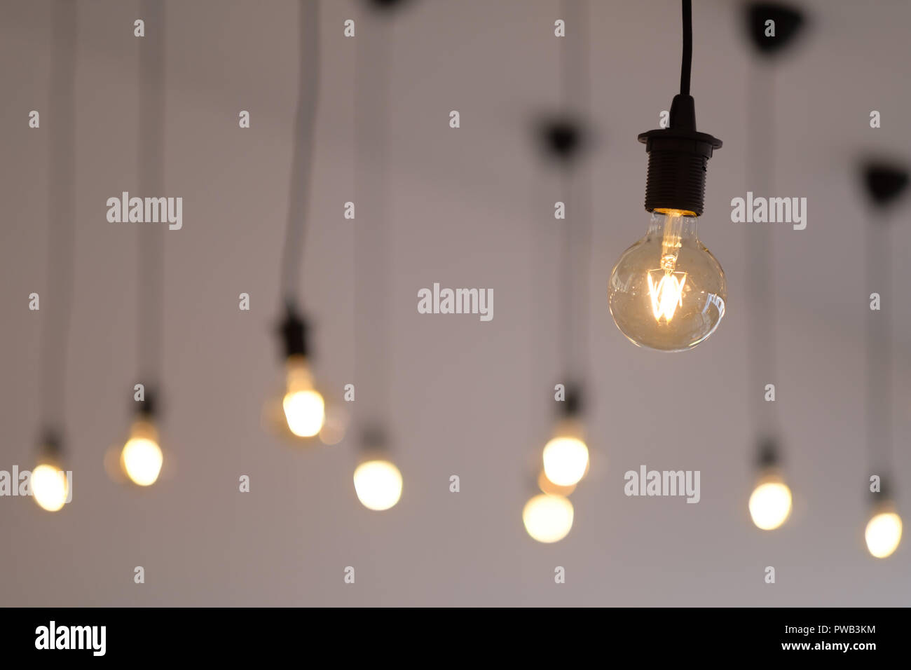 Incandescent lightbulbs hi-res stock photography and images - Alamy